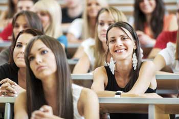 Fragen zum Studium? Studenten antworten! | Pflegestudium.de